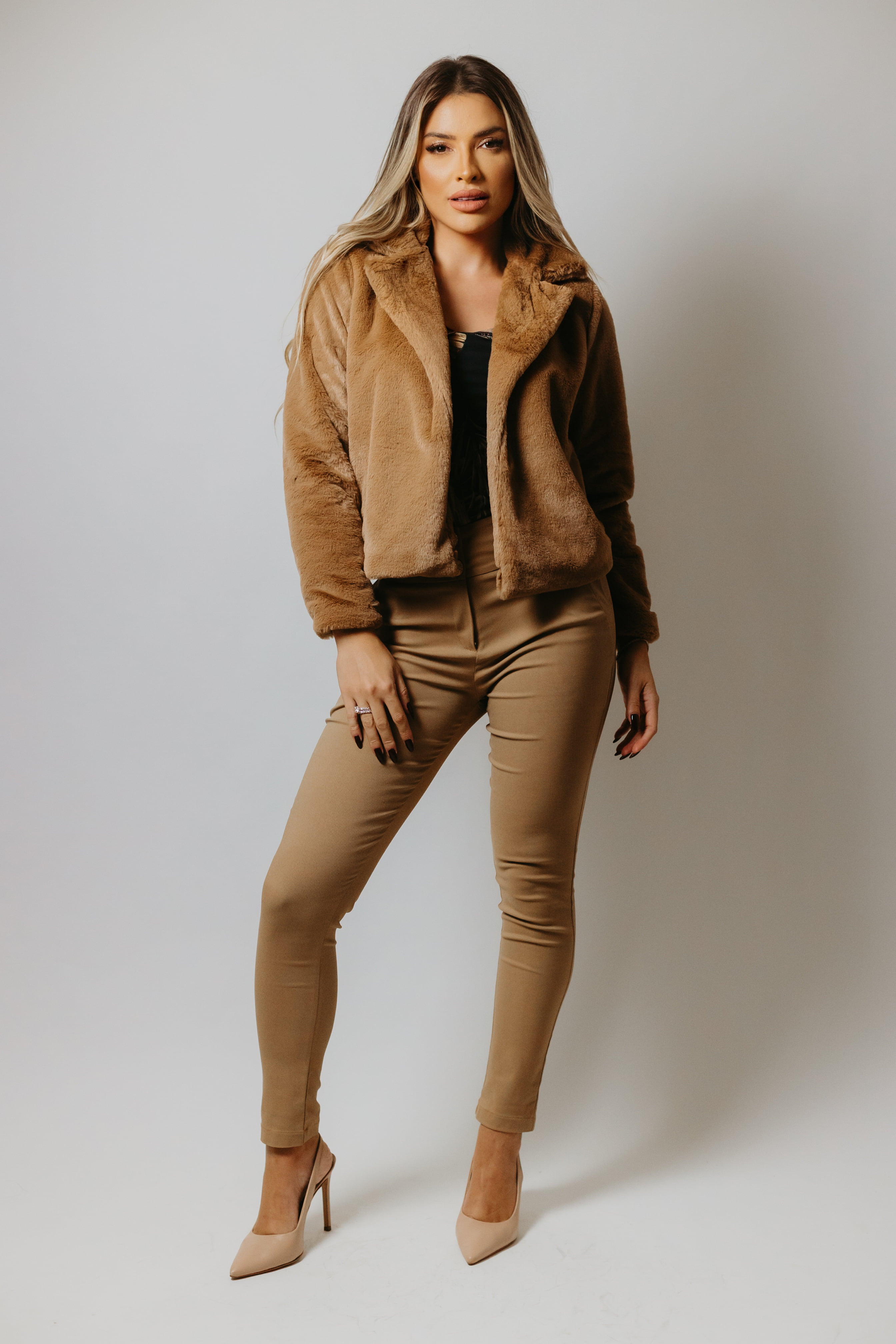 Casaco de Pele Importada Camel - Dancing Days